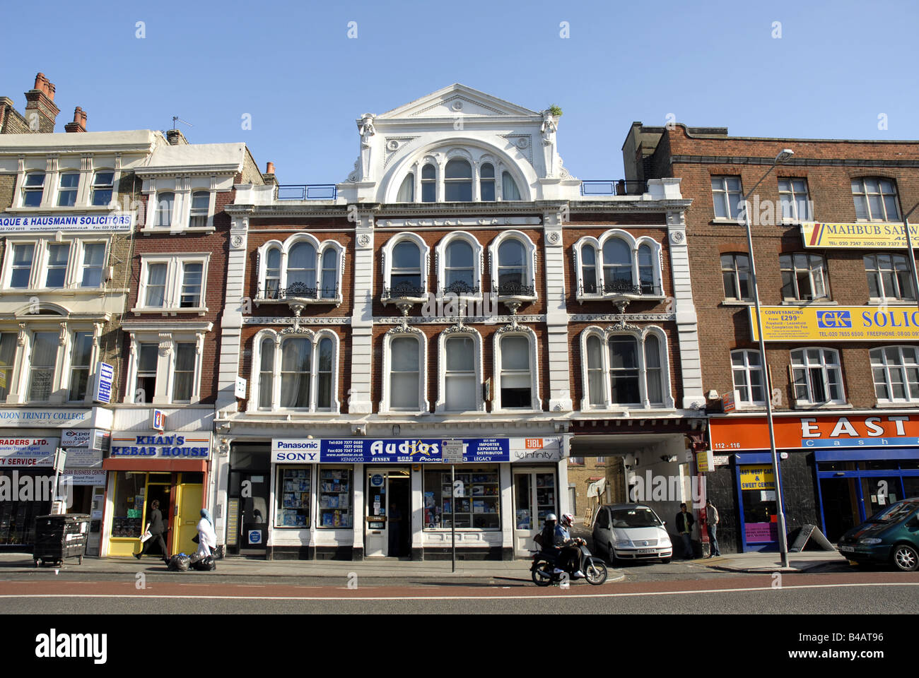 Shops And Buildings In Whitechapel London Stock Photo - Alamy