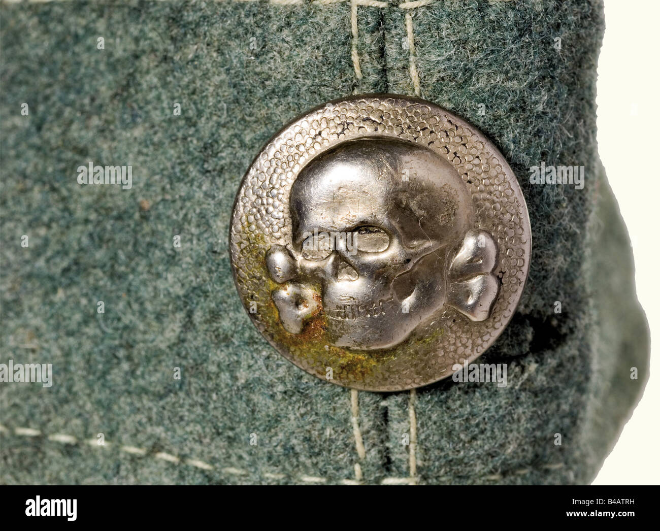 An ss deaths head ring hi-res stock photography and images - Alamy