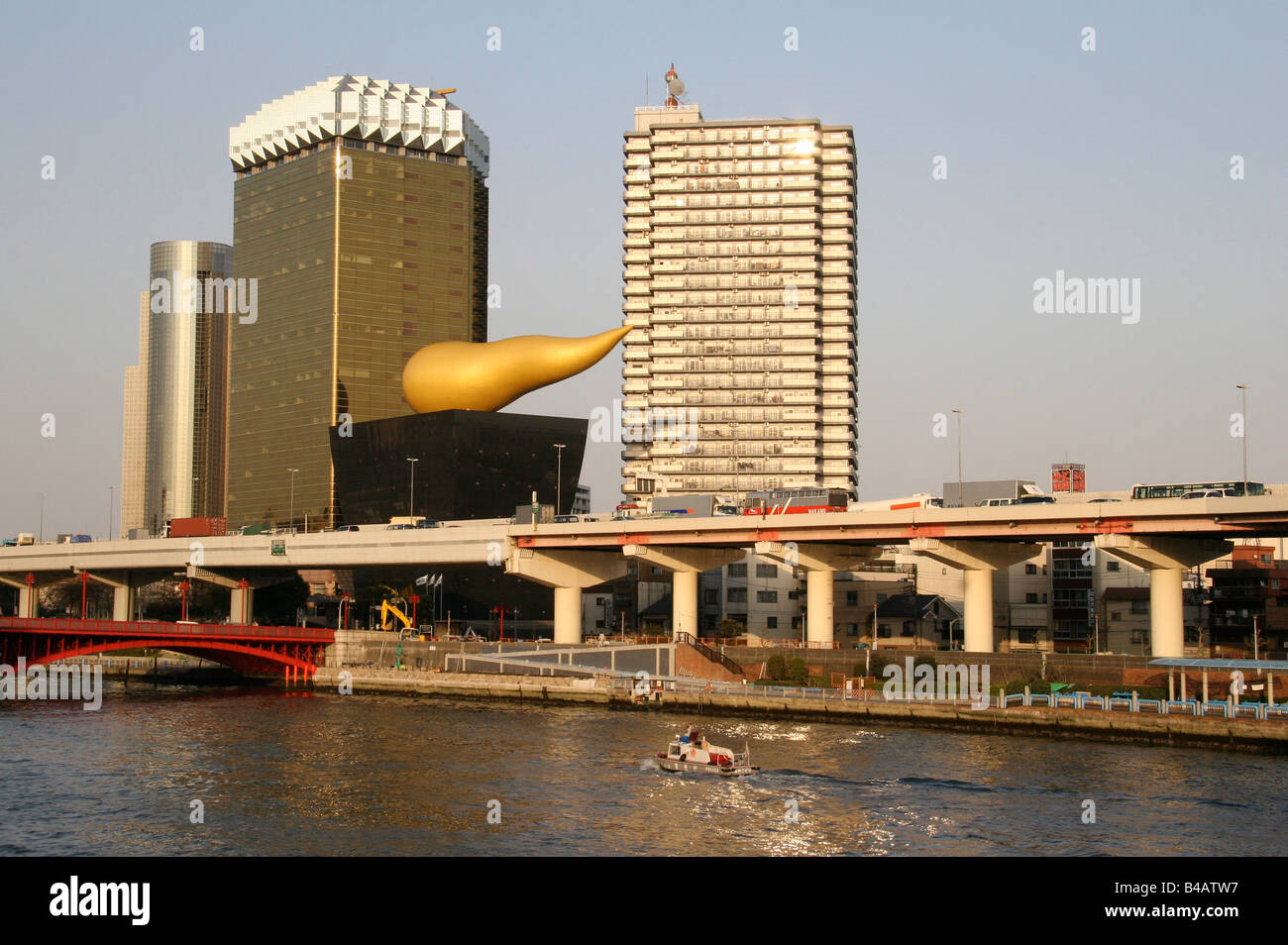 Asahi Beer headquarters, The Golden Flame designed by Philippe Starck ...