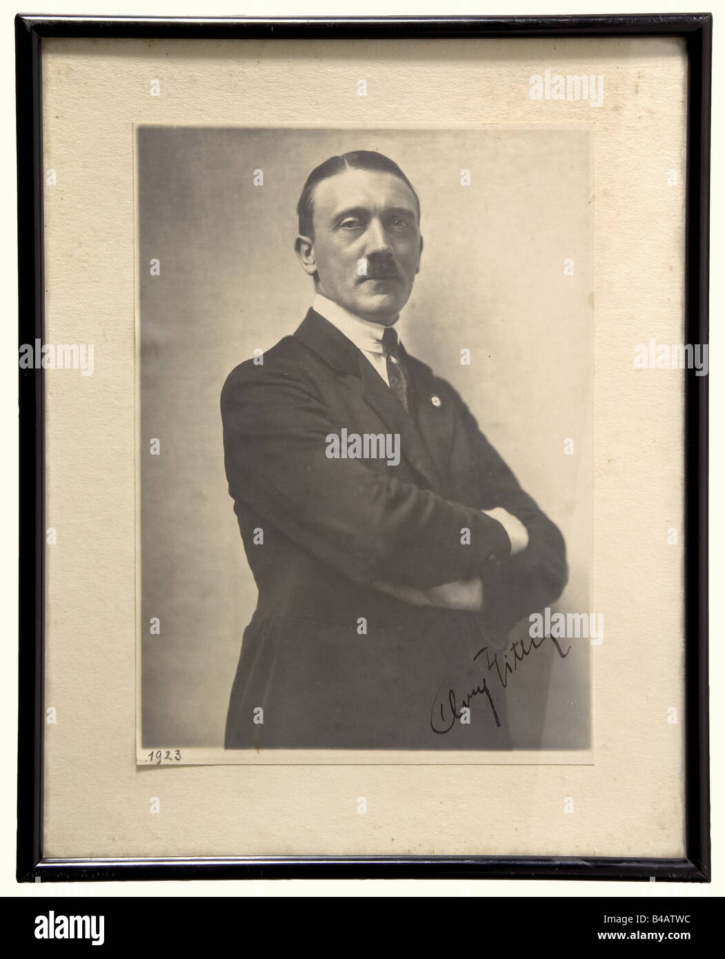 Hitler signature hi-res stock photography and images - Alamy
