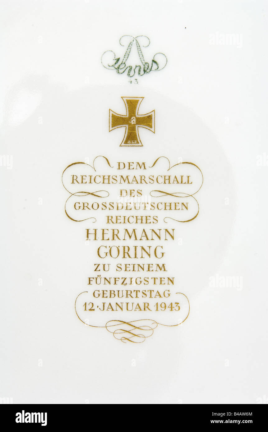 Hermann Göring - a flat plate, from the service presented to him by the ...