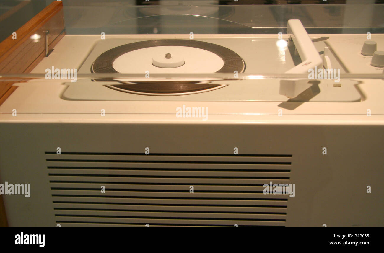 Gramophone Record Player High Resolution Stock Photography and Images ...