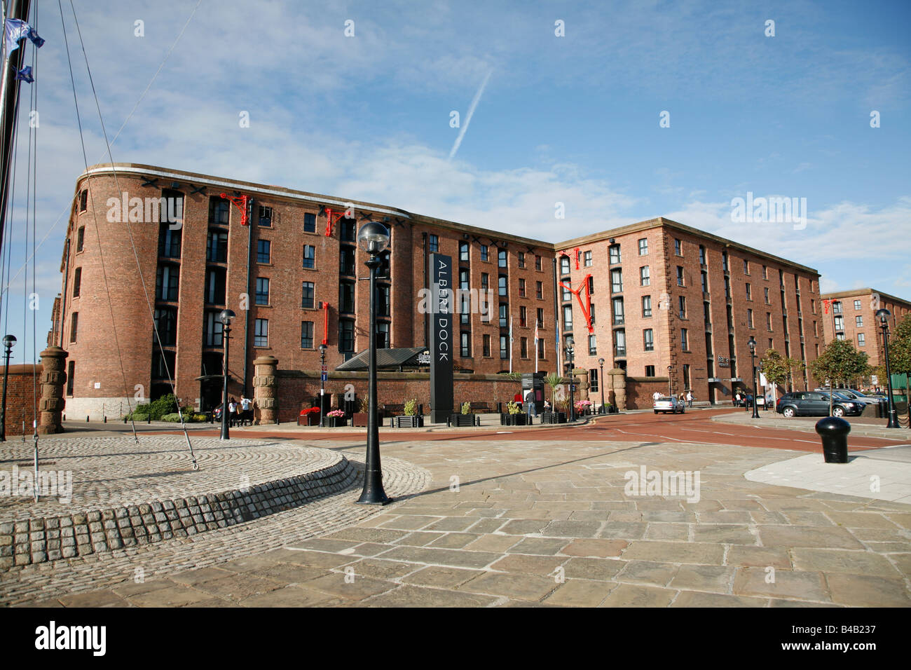 Express holiday inn hotel Albert Dock,Liverpool,England,United Kingdom ...