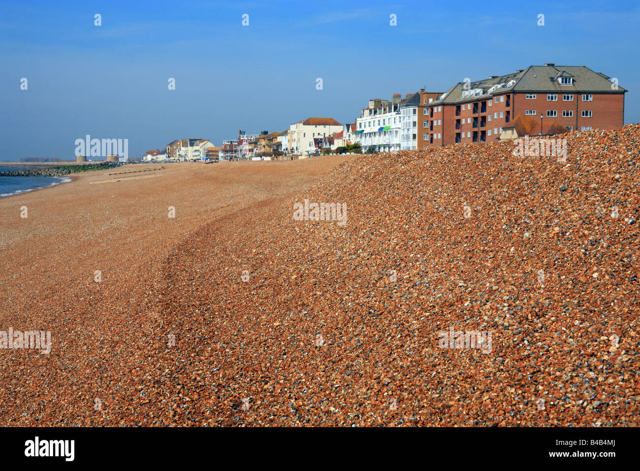 Beach, Hythe, Folkestone, Kent, England, UK Europe Stock Photo - Alamy
