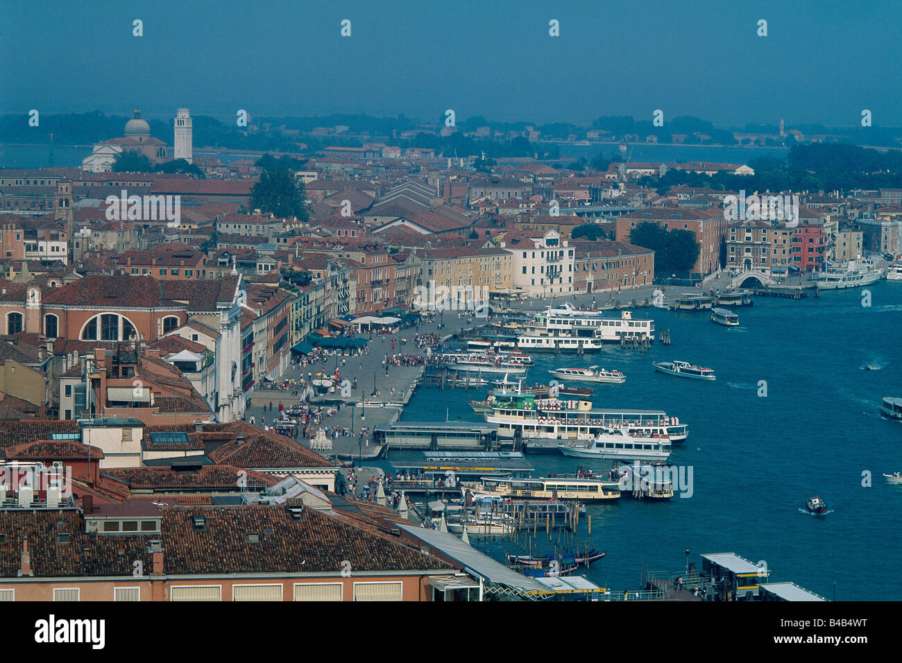 Italy Venice the harbour cityscape Stock Photo - Alamy