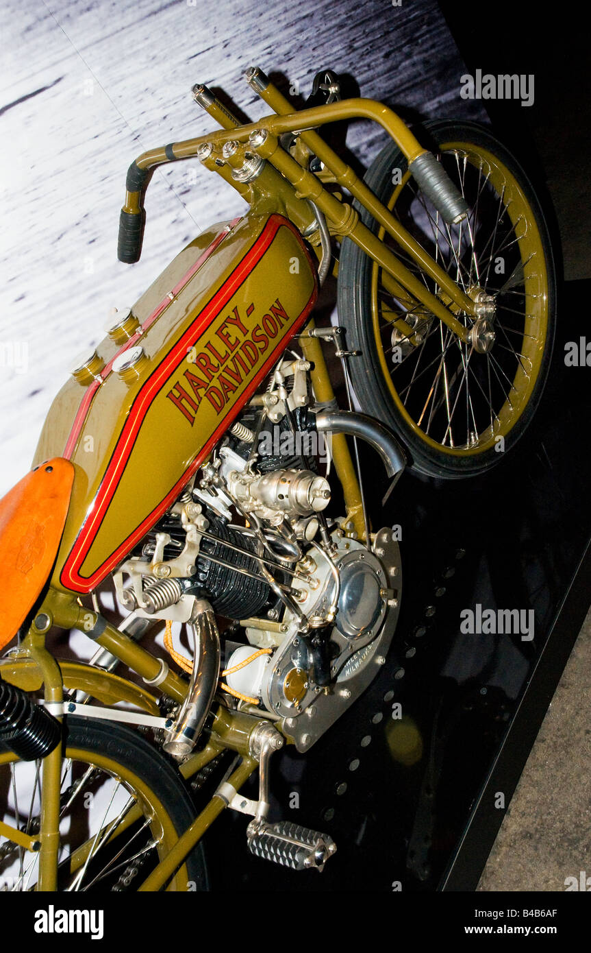 1923 Freddie Dixon Race Motorcycle / Harley-Davidson on display at the ...