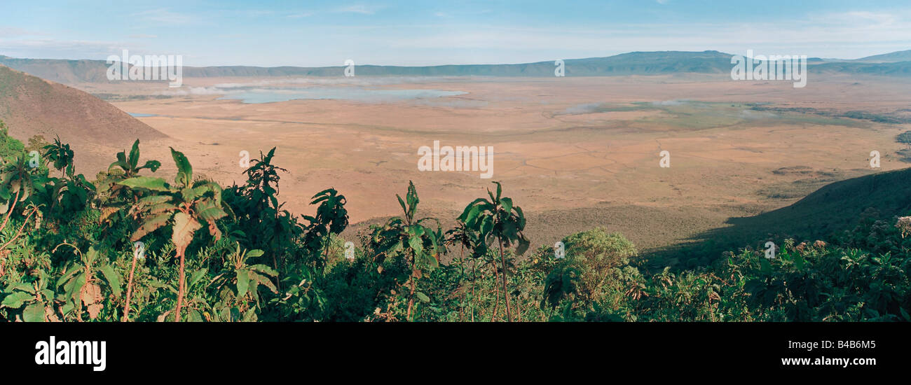 Ngorongoro crater aerial hi-res stock photography and images - Alamy