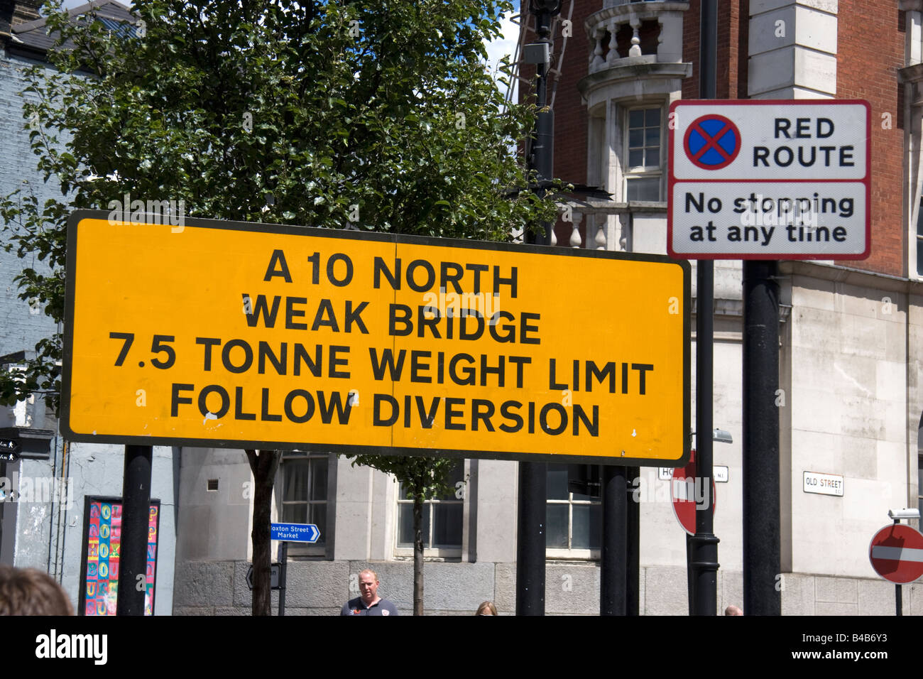 A10, Weak bridge, road sign on Old Street in London Stock Photo - Alamy
