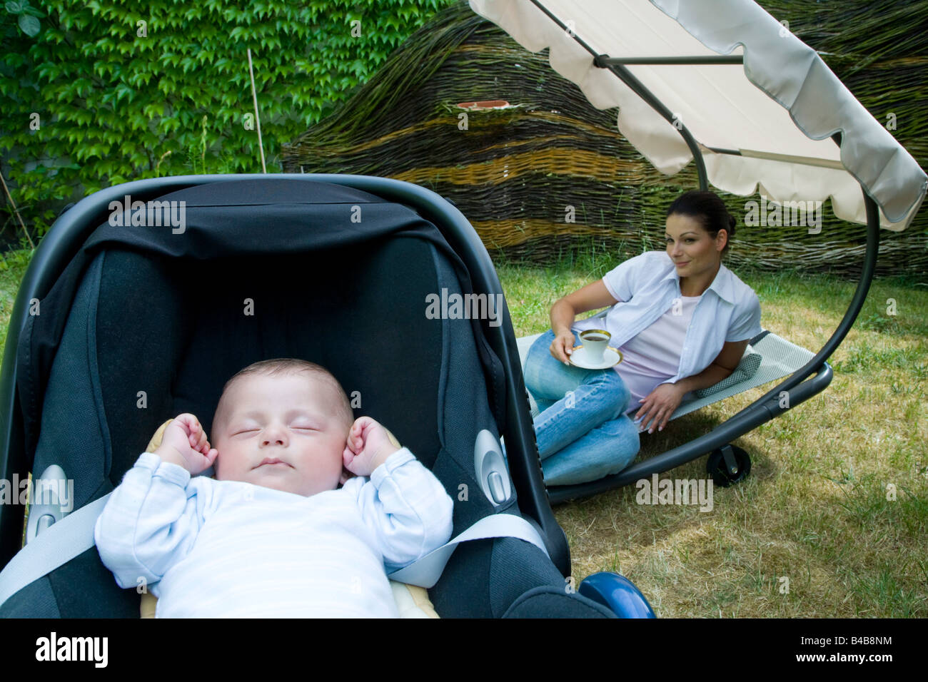 Sleeping tea boy hi-res stock photography and images - Alamy