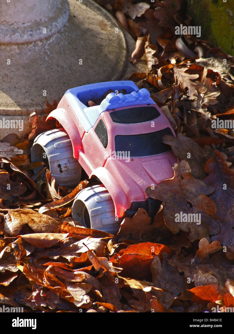 Discarded toy hi-res stock photography and images - Alamy
