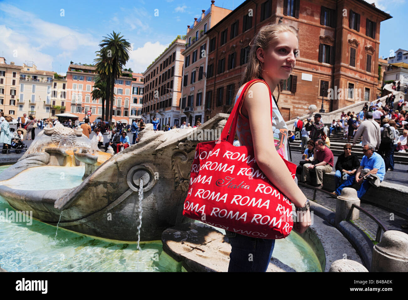 Roma frauen hi-res stock photography and images - Alamy