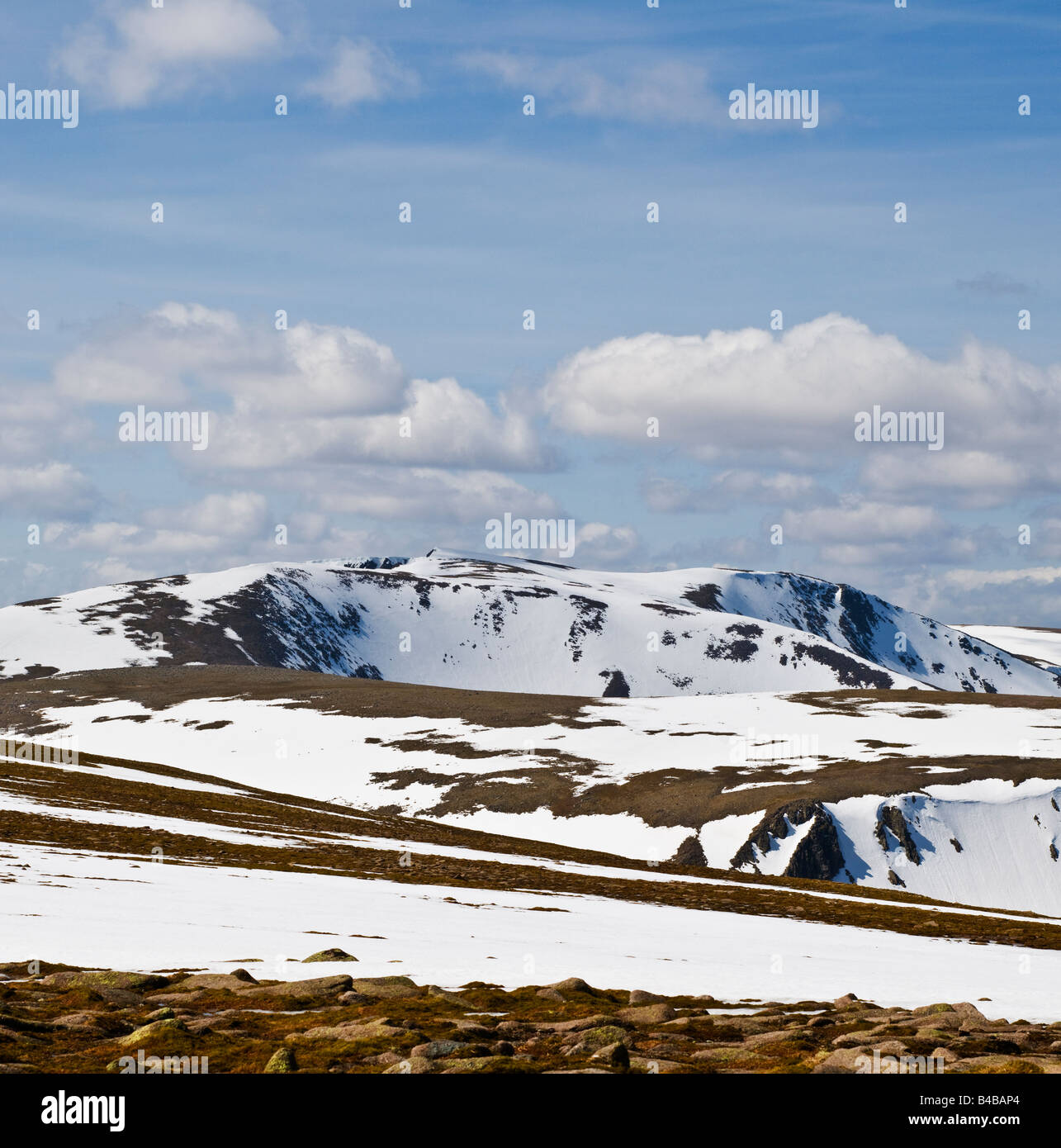Cairngorm mountains hi-res stock photography and images - Alamy