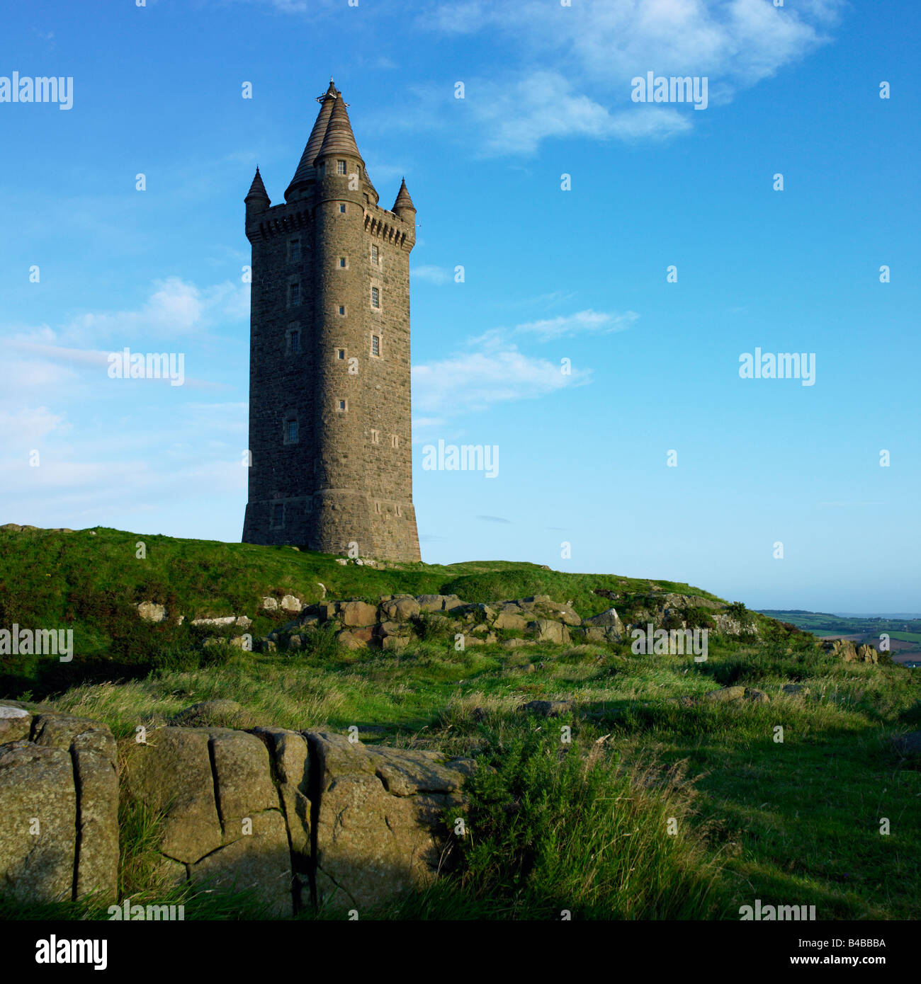 Scrabo tower hi-res stock photography and images - Alamy