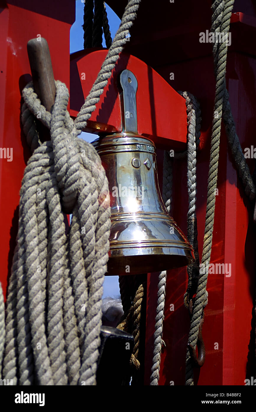Ships ship bell hi-res stock photography and images - Alamy