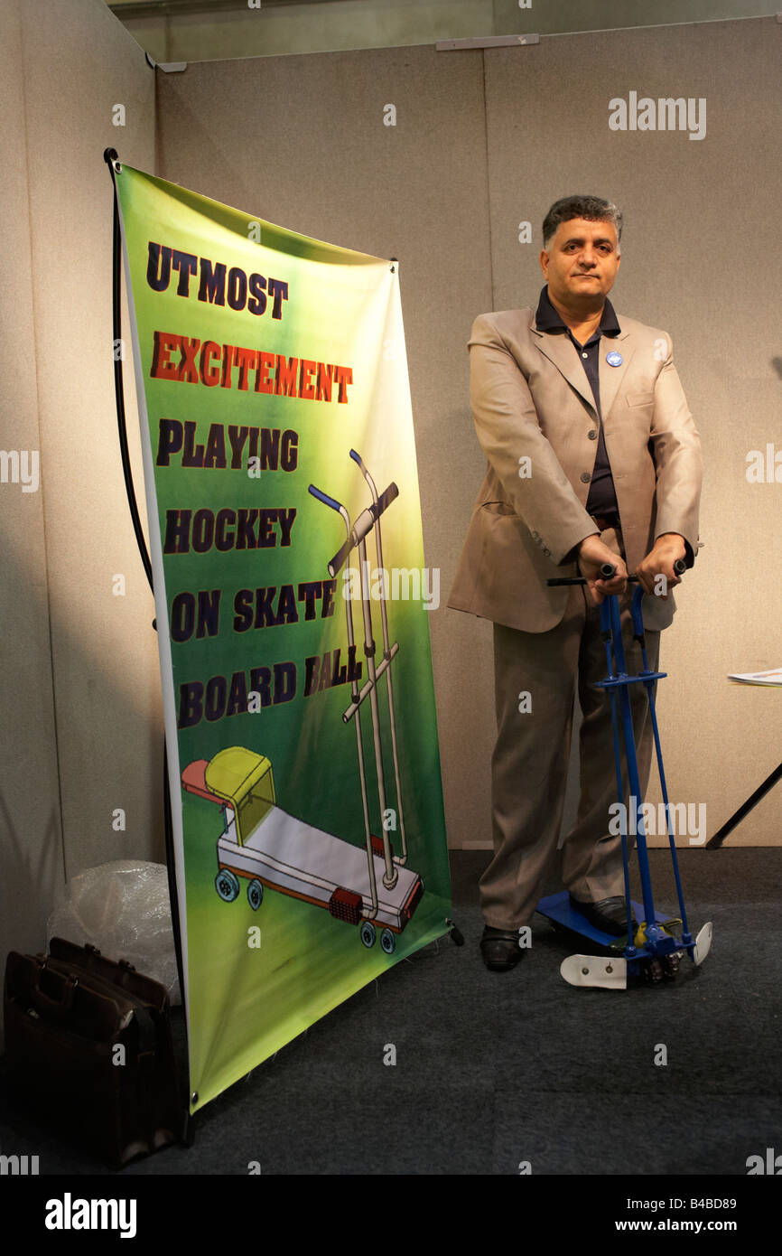 Mad inventions hi-res stock photography and images - Alamy