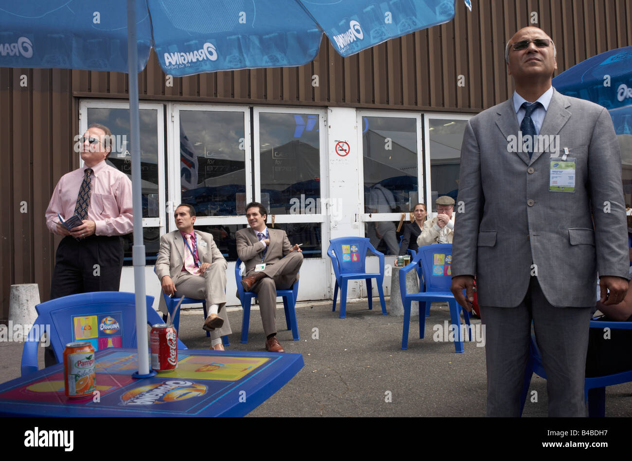 Flying displays hi-res stock photography and images - Alamy