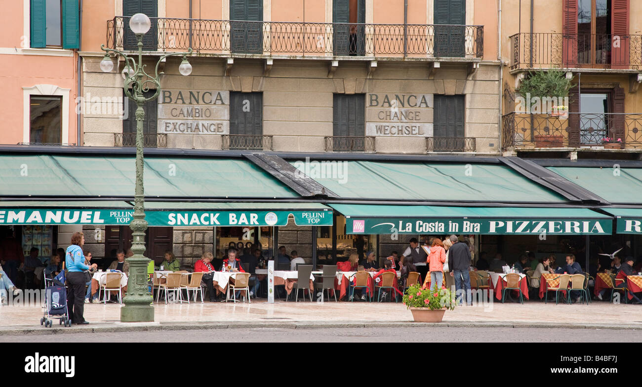 Piazza Bra Verona Italy pizza restaurants with tourists Stock Photo - Alamy
