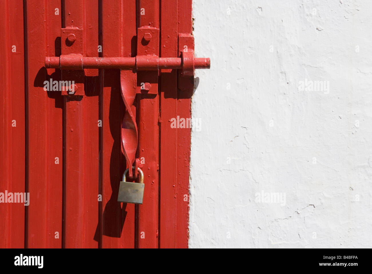 Strong lock gates hi-res stock photography and images - Alamy