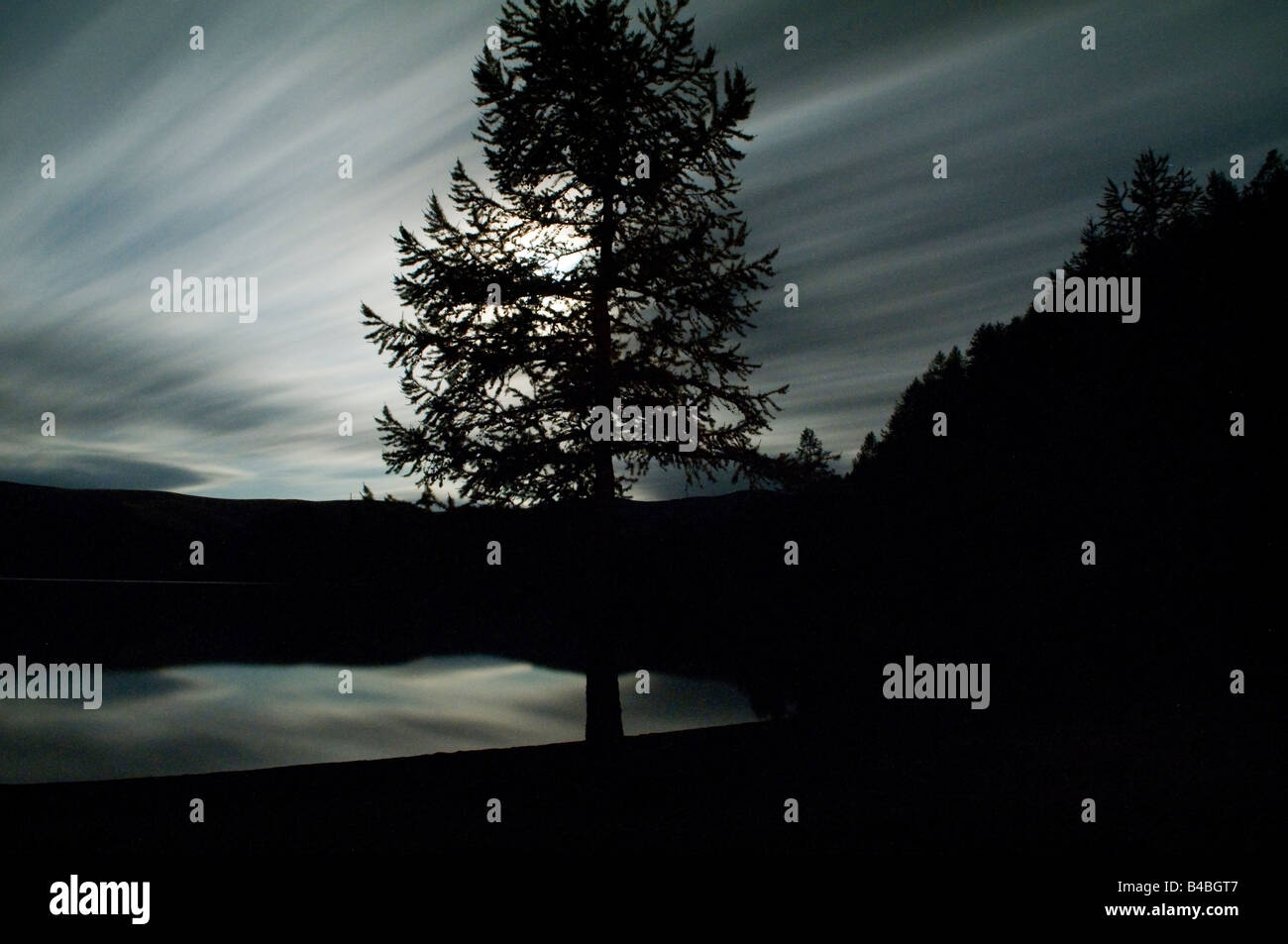 Amazing night scene in the mountains of central Mongolia Stock Photo ...