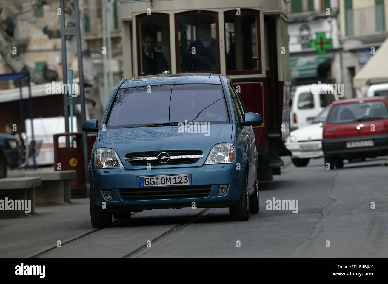Opel meriva hi-res stock photography and images - Alamy