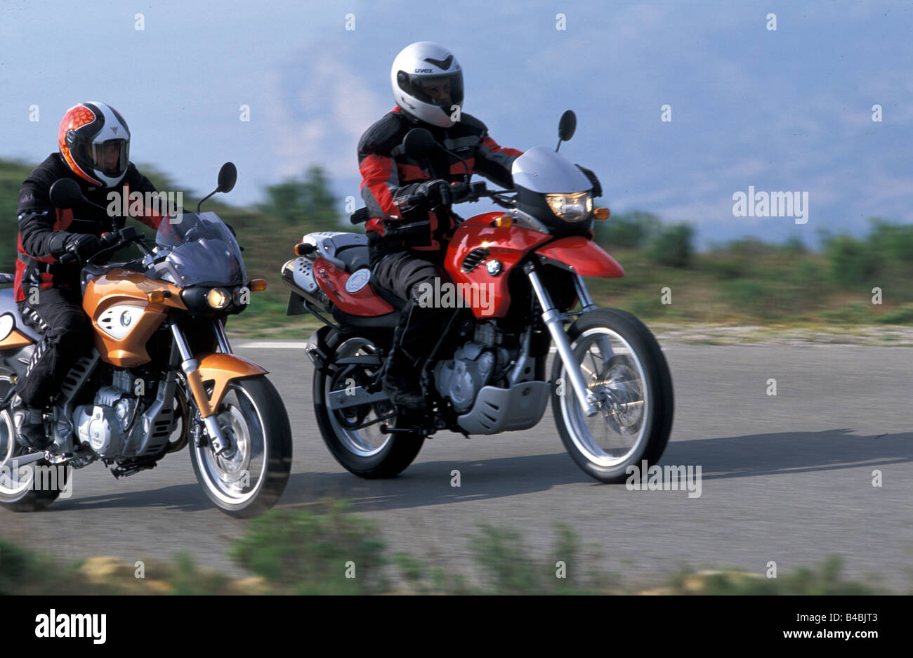 engine cycle, enduro, BMW F 650 GS, red, model year 2002, driving ...
