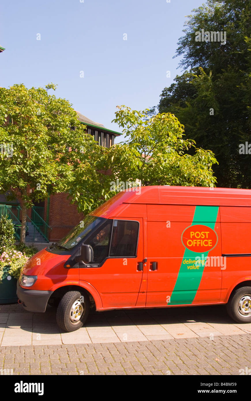 Post Office Van High Resolution Stock Photography and Images - Alamy