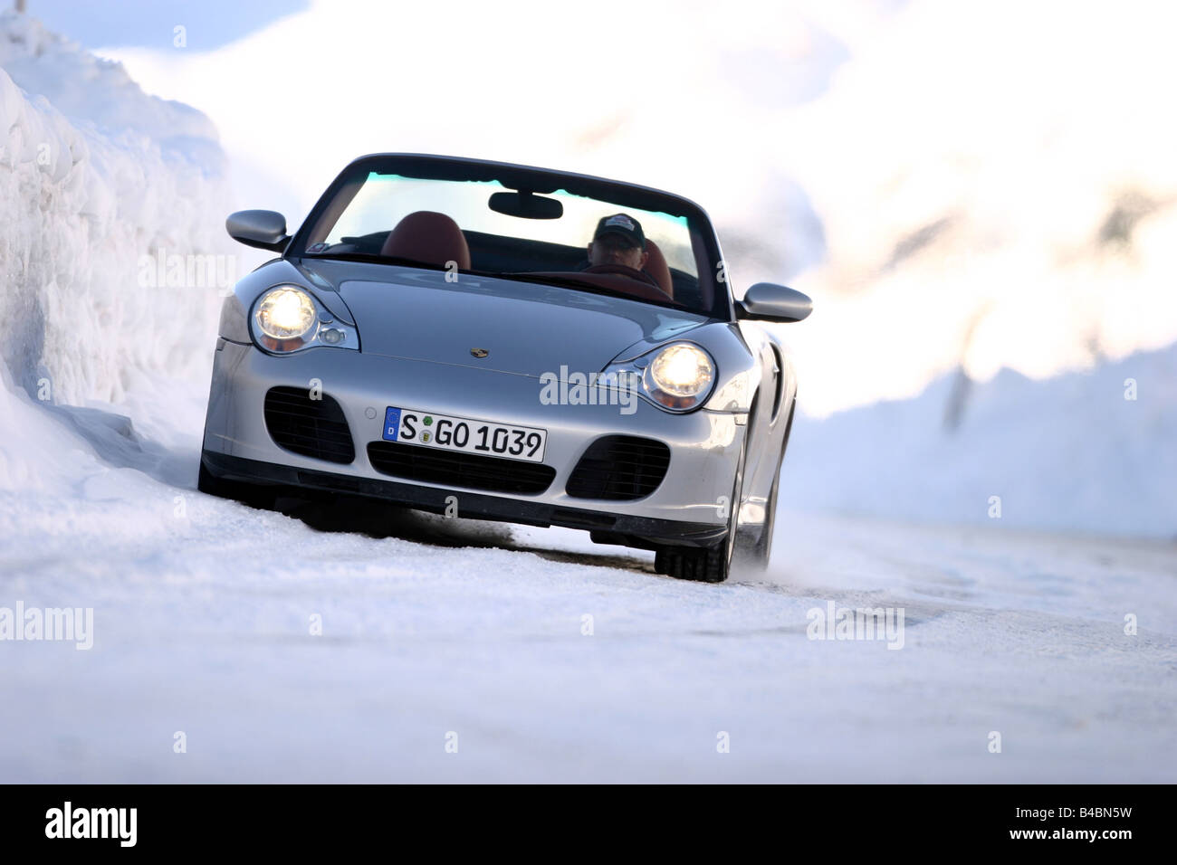 Driving convertible snow hi-res stock photography and images - Alamy