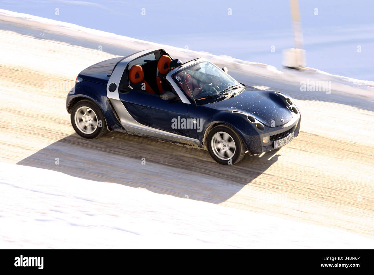 Car, Mercedes Smart Roadster, Convertible, model year 2002-, black ...