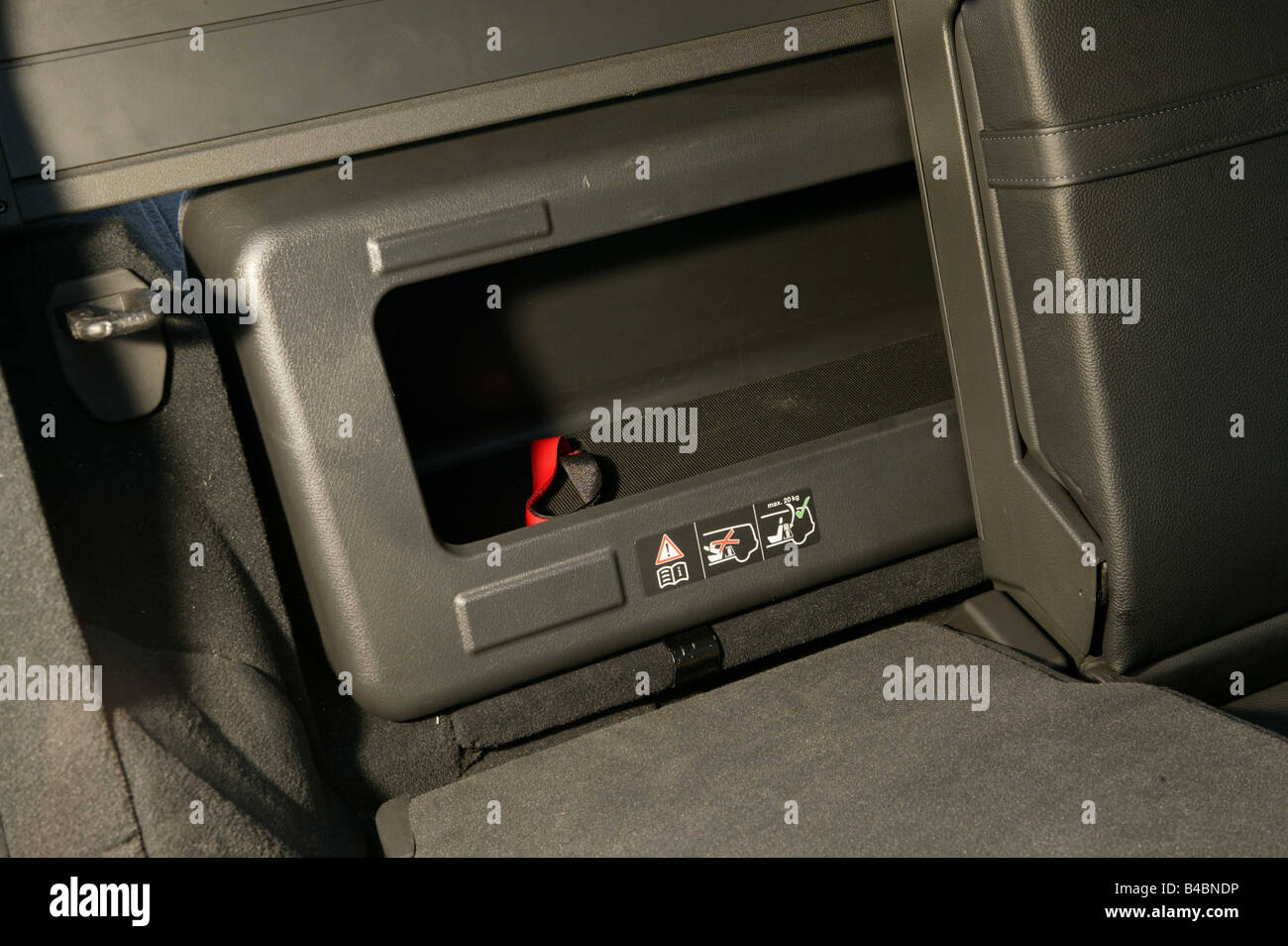 Car mercedes e270 cdi model hi-res stock photography and images - Alamy