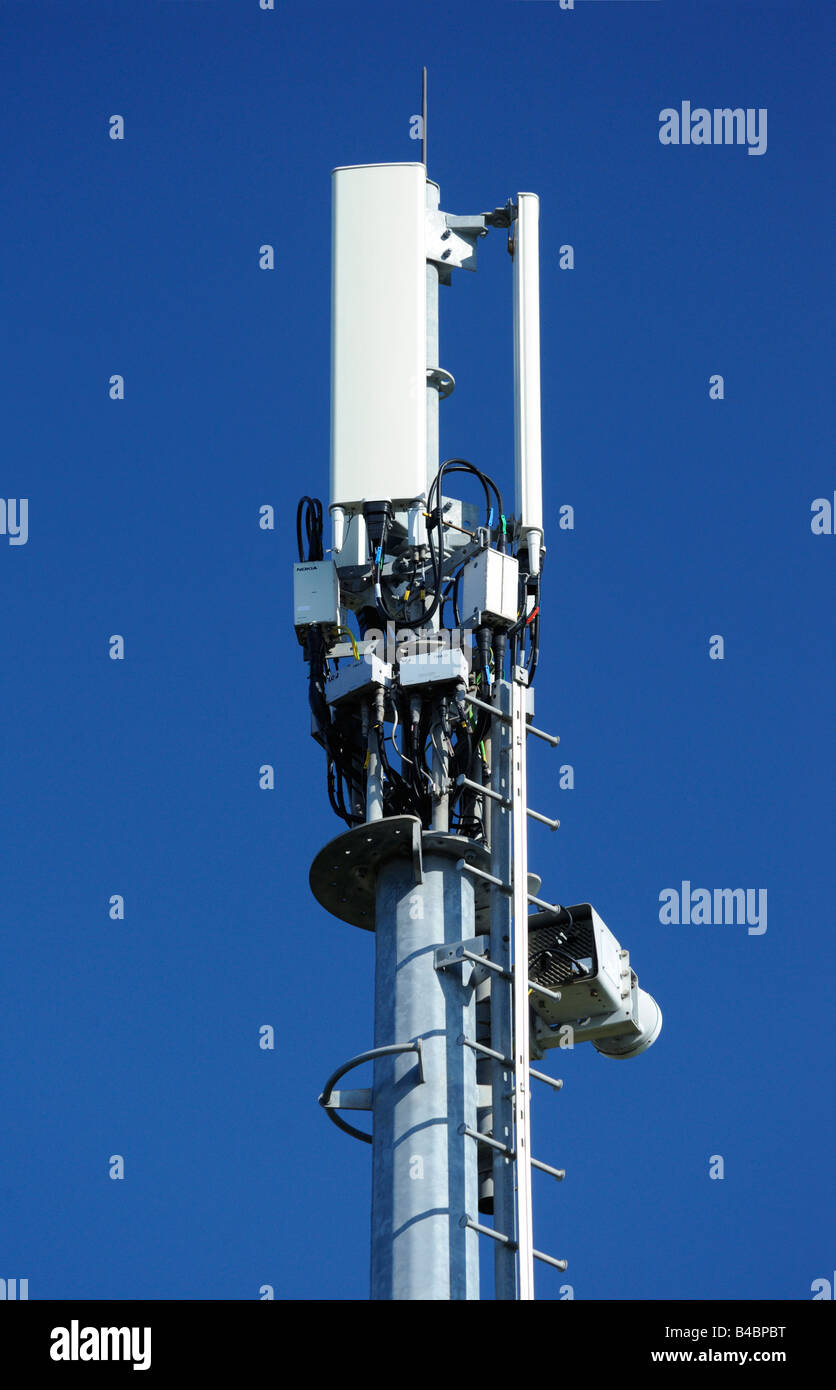 Aerial mast hi-res stock photography and images - Alamy