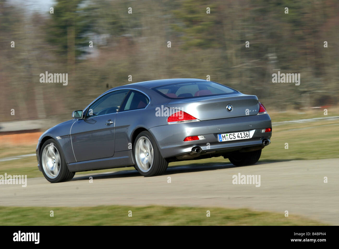Car, BMW 645 Ci, roadster, model year 2003-, coupe/Coupe, silver ...