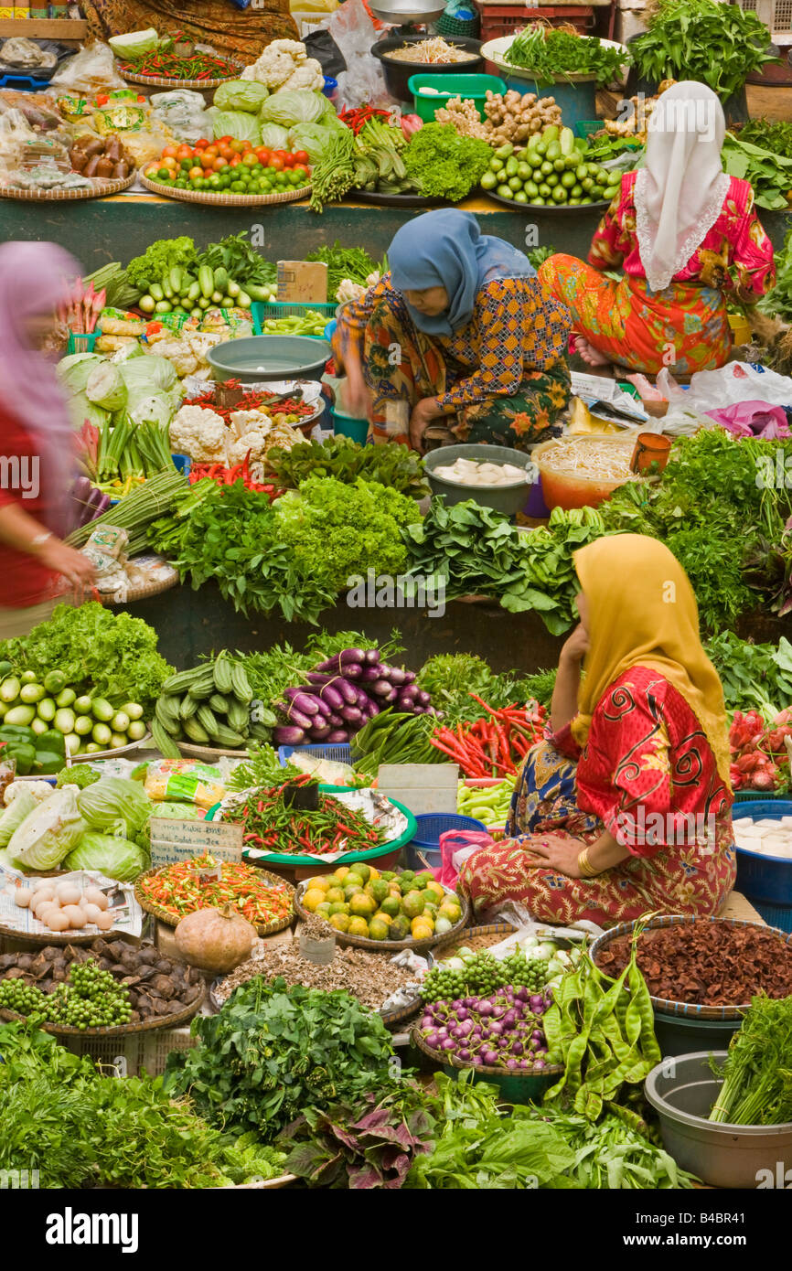 Kota bharu traditional market hi-res stock photography and images - Alamy