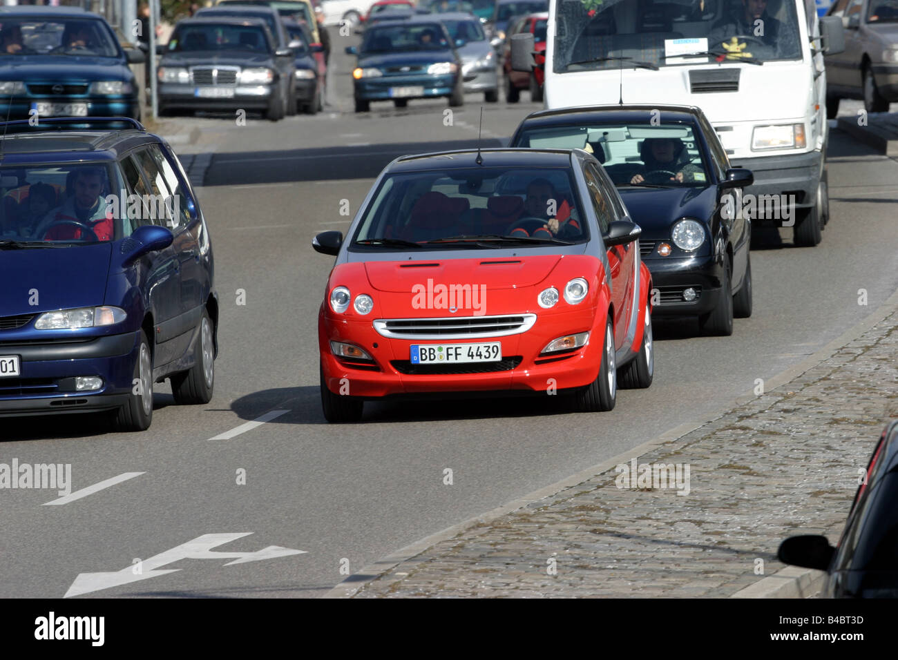 Car, Smart Forfour 1.5 Pulse, Miniapprox.s, model year 2004-, Limousine ...