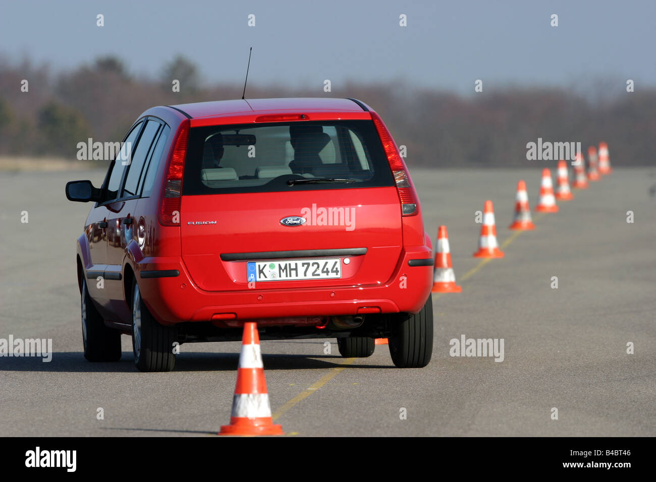 Ford fusion red hi-res stock photography and images - Alamy