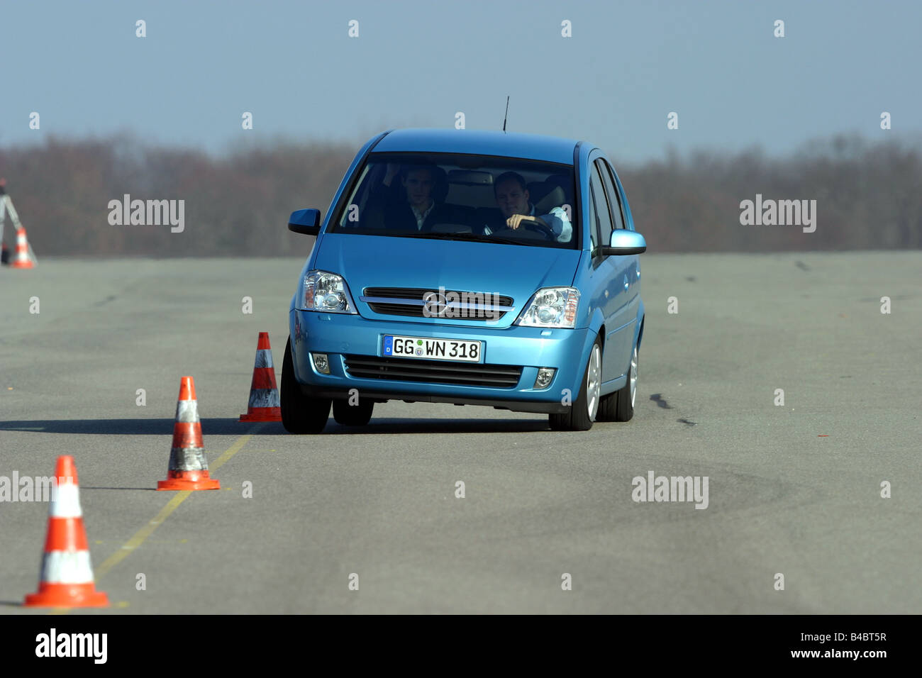 Opel meriva hi-res stock photography and images - Alamy