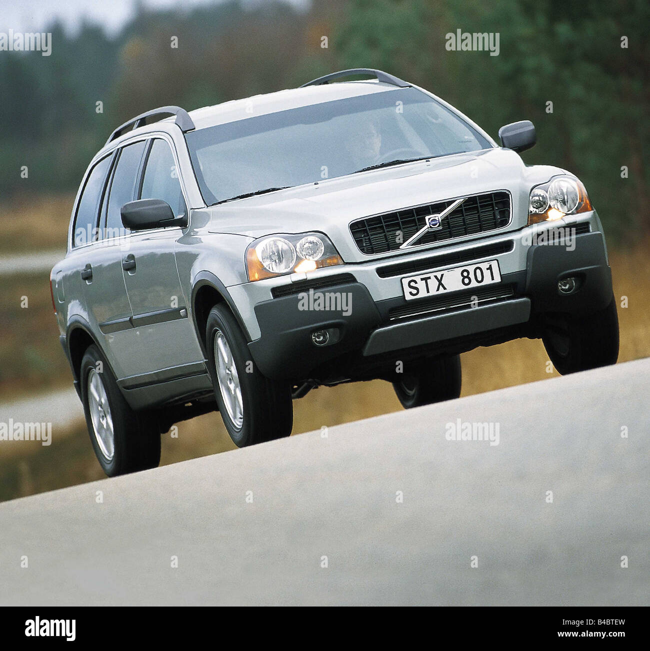 Volvo xc90 2002 hi-res stock photography and images - Alamy