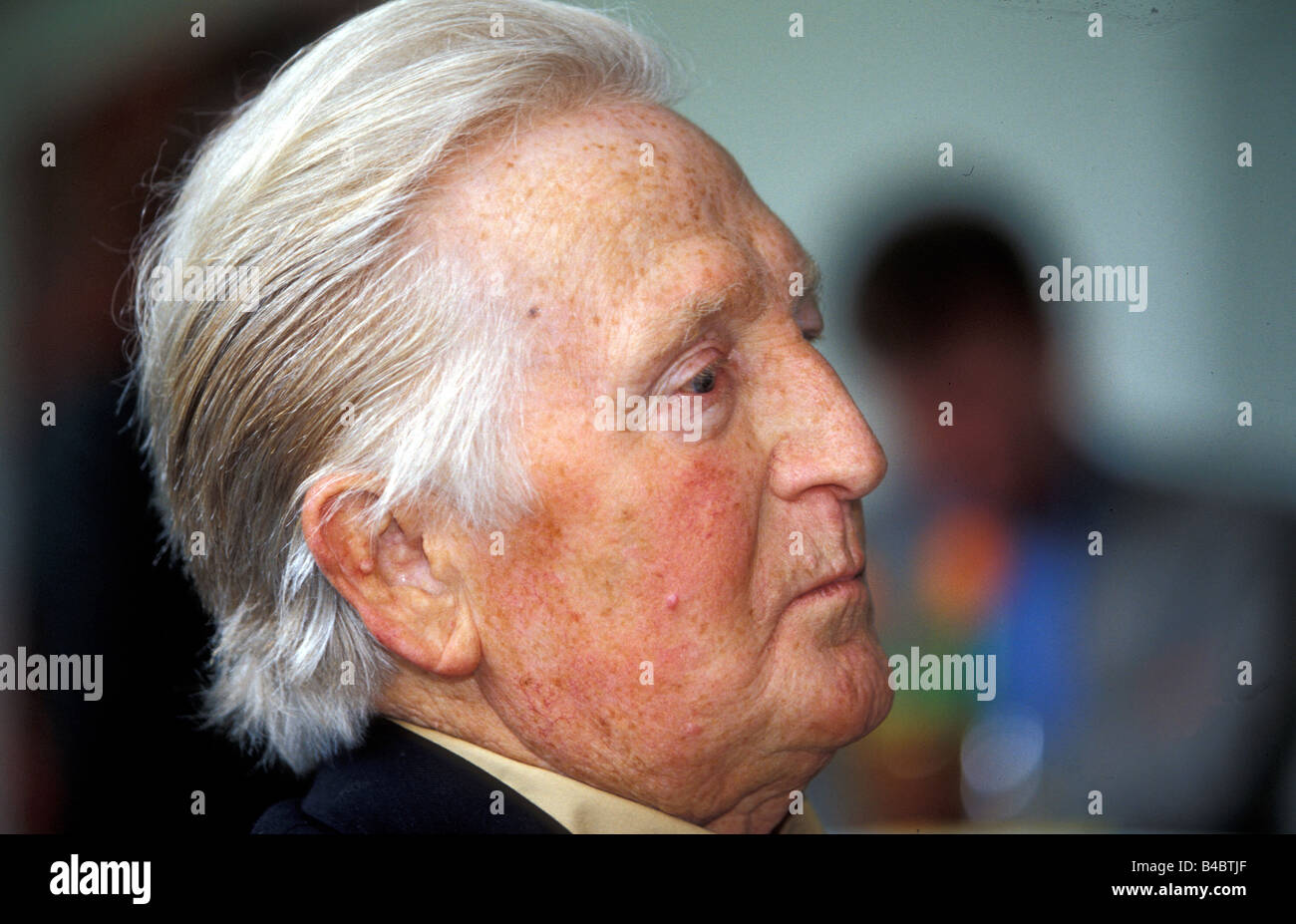 Car, Fritz B. Busch, beapprox.e 80 years old in 2002, Portrait, Persons ...