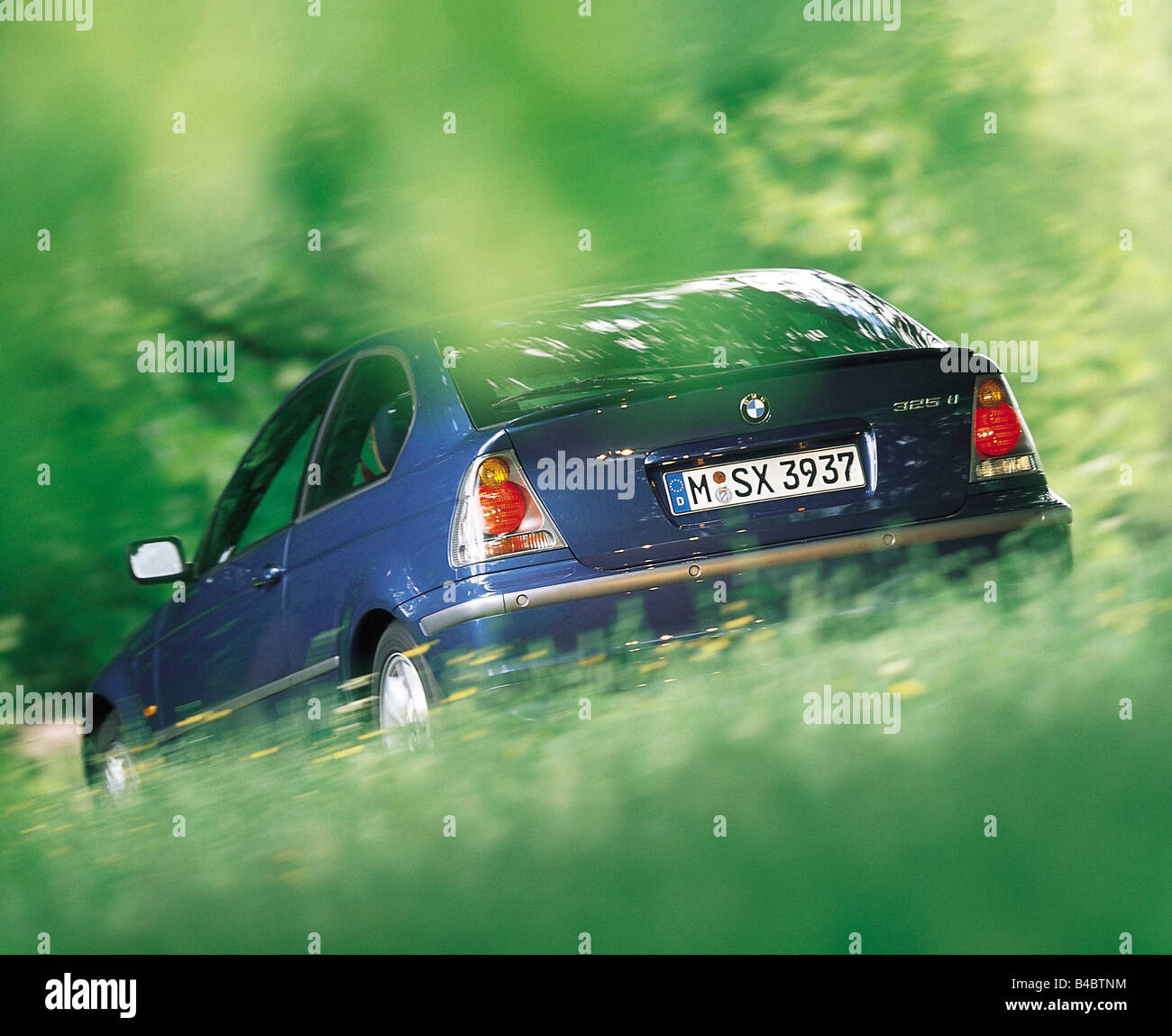 Bmw 3rd 325 ti hi-res stock photography and images - Alamy