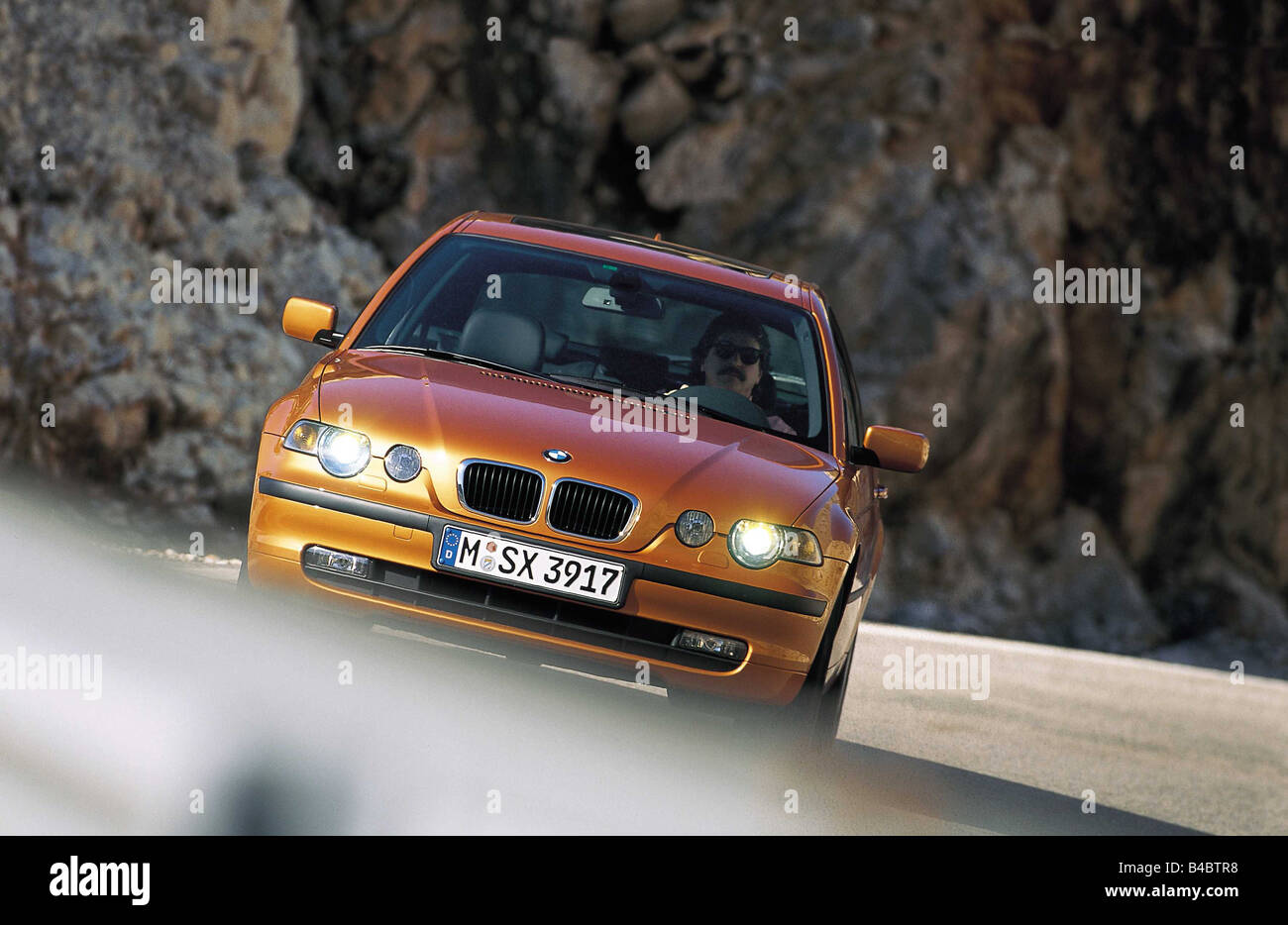 Bmw compact hi-res stock photography and images - Alamy