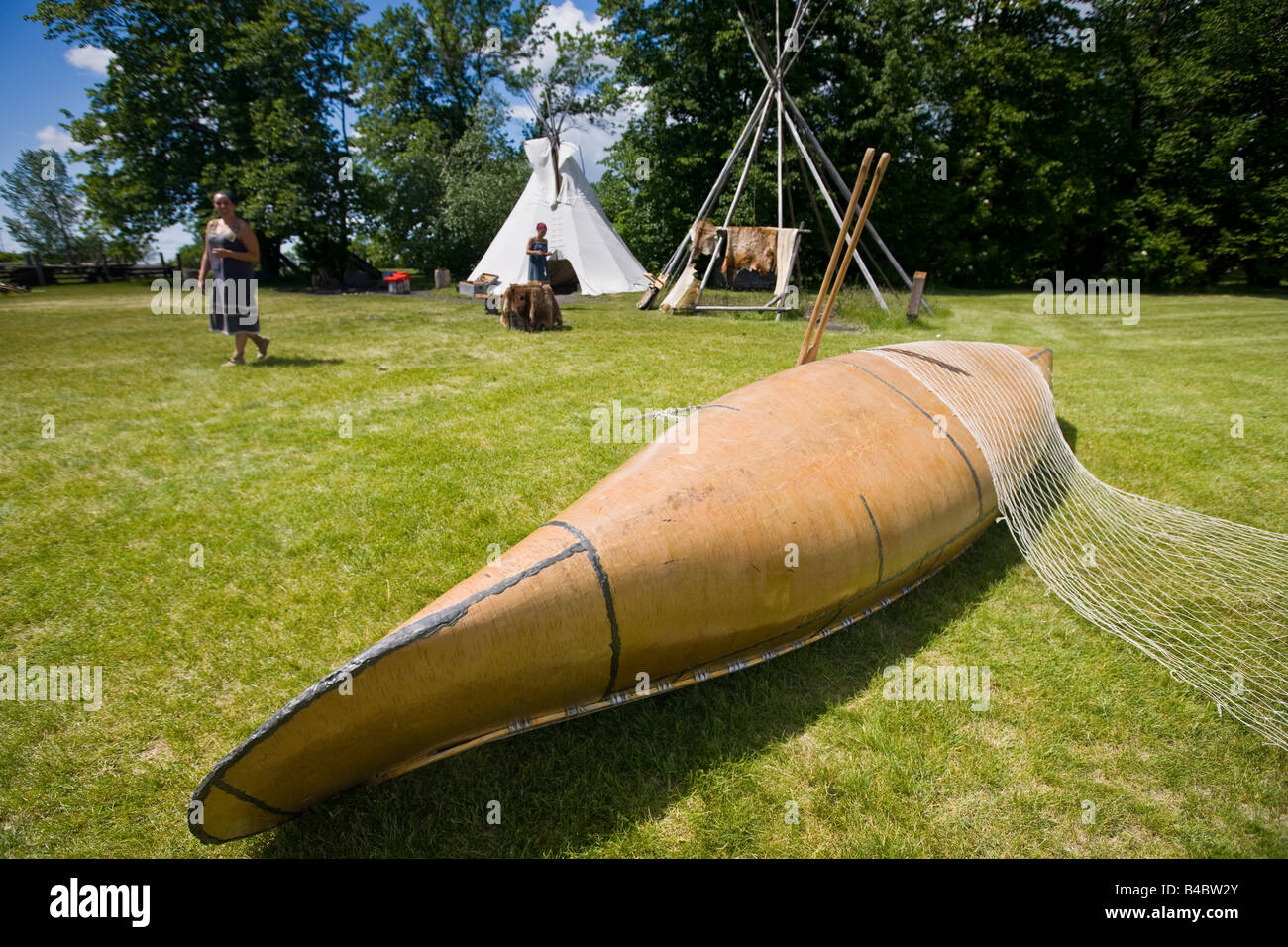 Canoe at the Aboriginal Encampment at Lower Fort Garry - a National ...