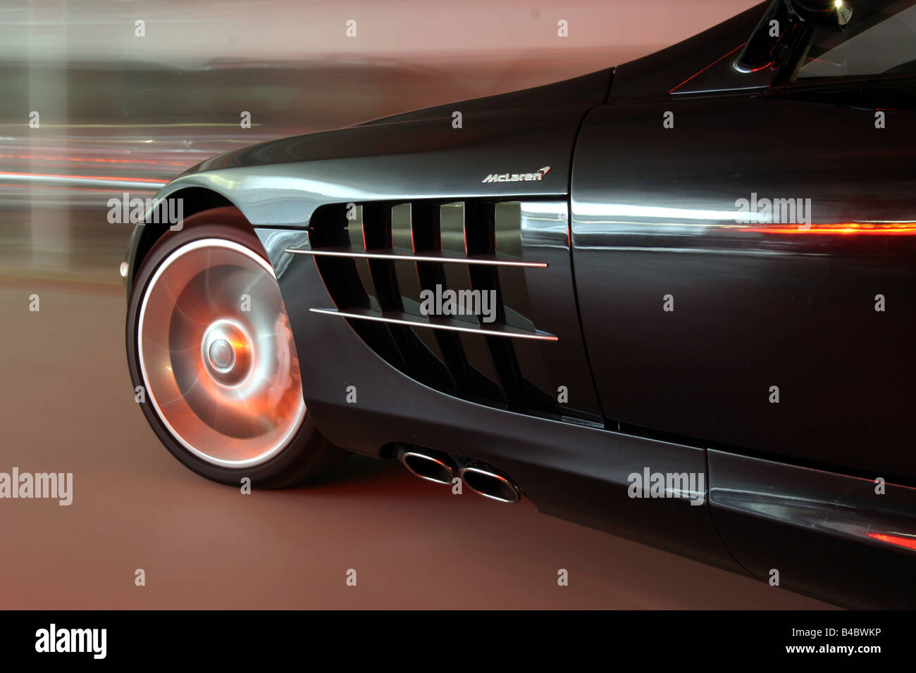 Car, Mercedes SLR McLaren, coupe/Coupe, roadster, model year 2003 ...