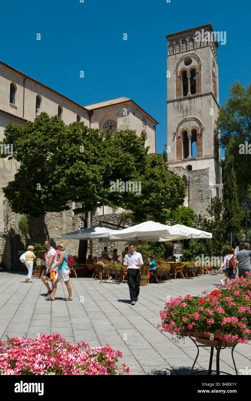 Duomo di ravello hi-res stock photography and images - Alamy