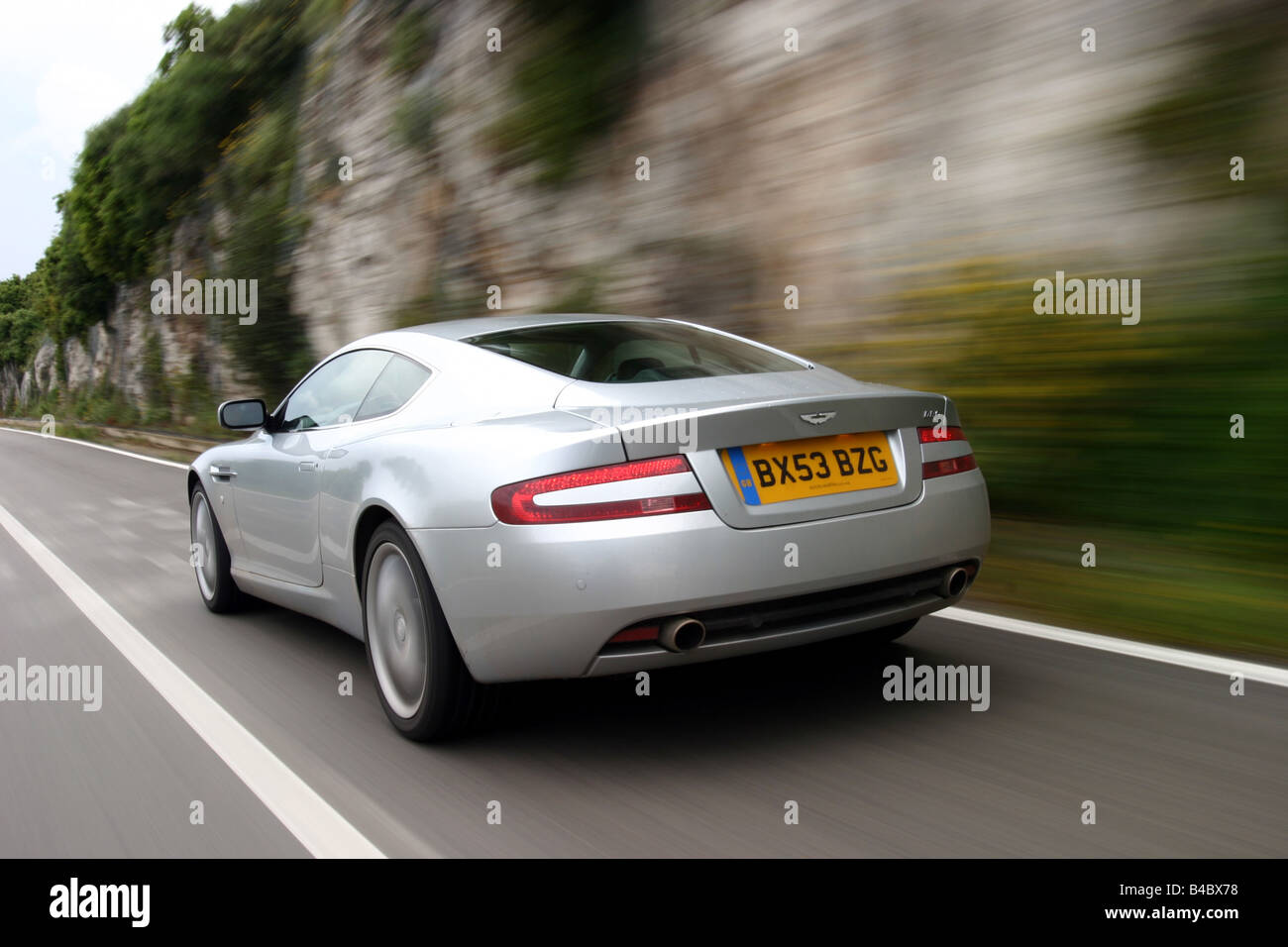 Aston martin db9 side view hi-res stock photography and images - Alamy