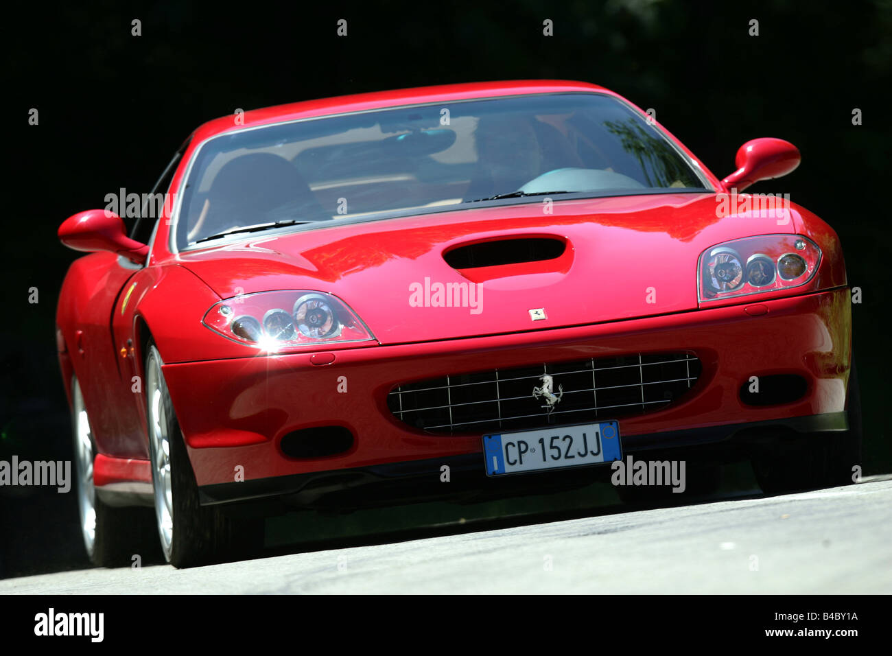 Ferrari 575 model hi-res stock photography and images - Alamy