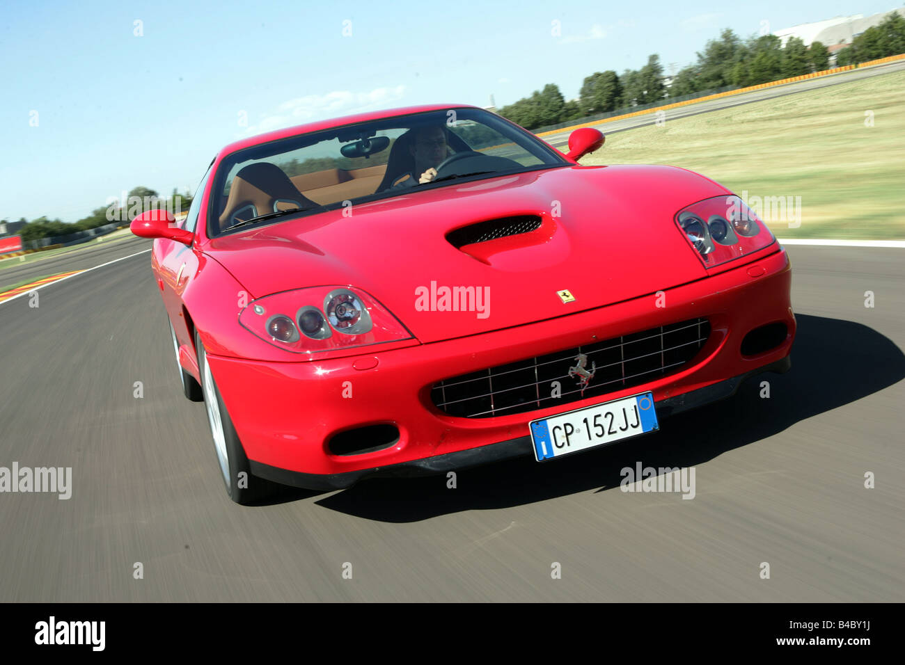 Ferrari 575 model hi-res stock photography and images - Alamy