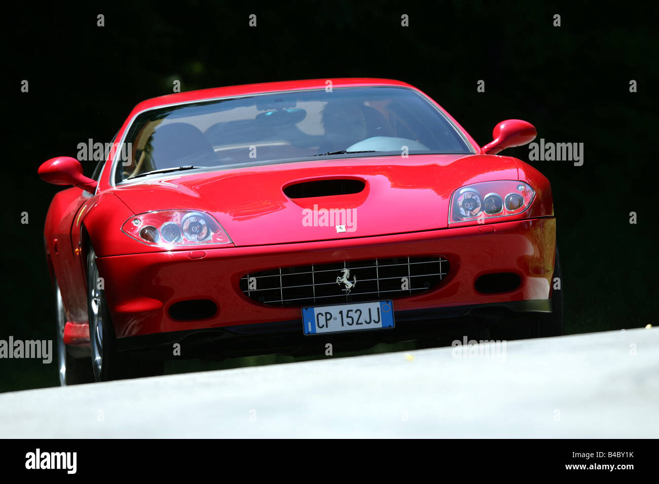 Ferrari 575 model hi-res stock photography and images - Alamy
