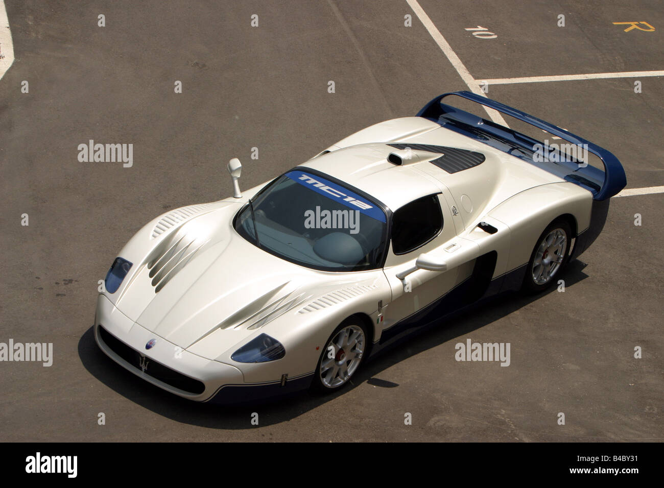 Car, Maserati MC12, roadster, model year 2004-, silver-blue, standing ...