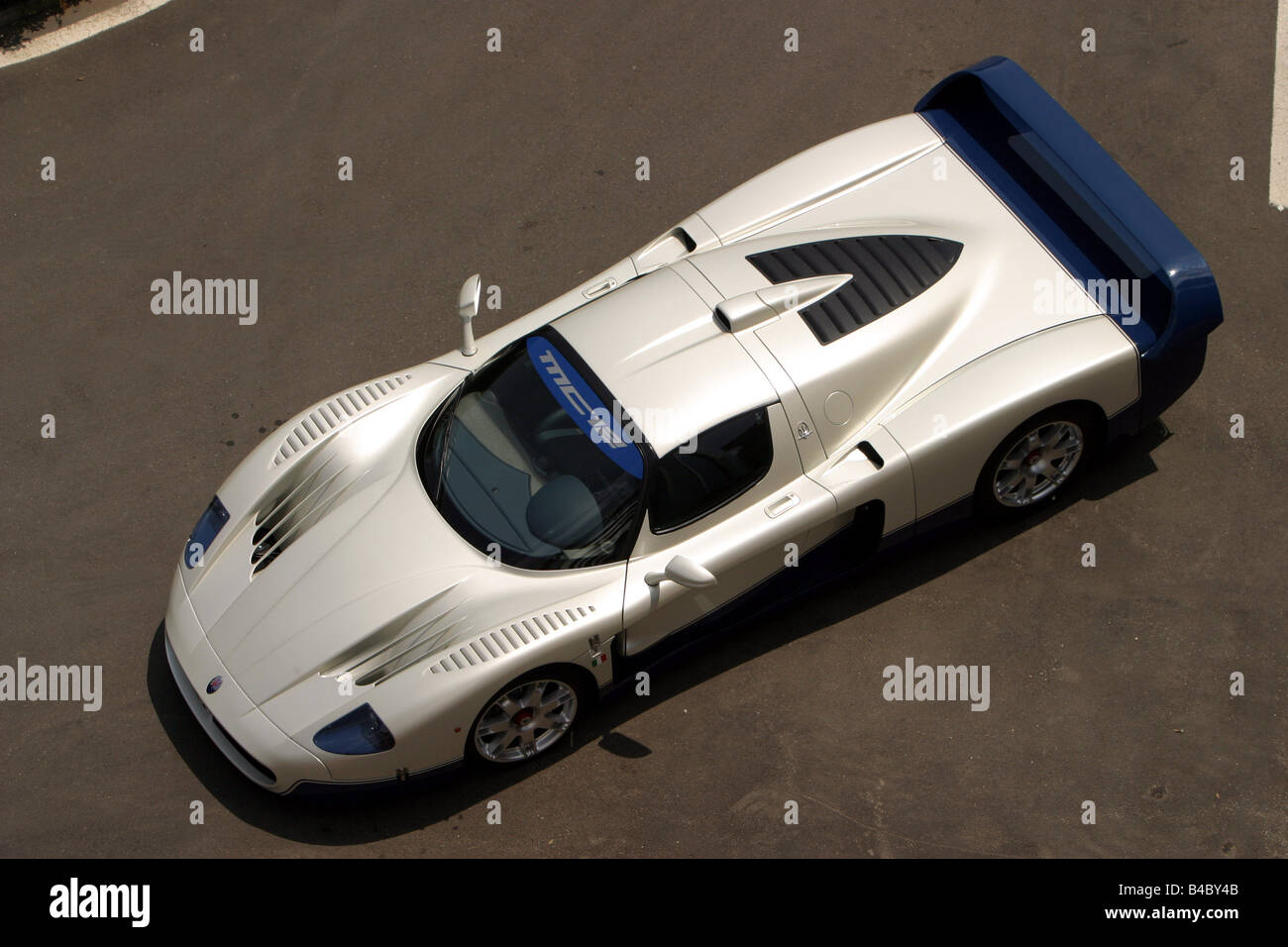 Car, Maserati MC12, roadster, model year 2004-, silver-blue, standing ...