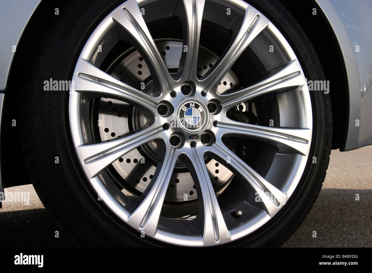 Bmw m5 wheel hi-res stock photography and images - Alamy