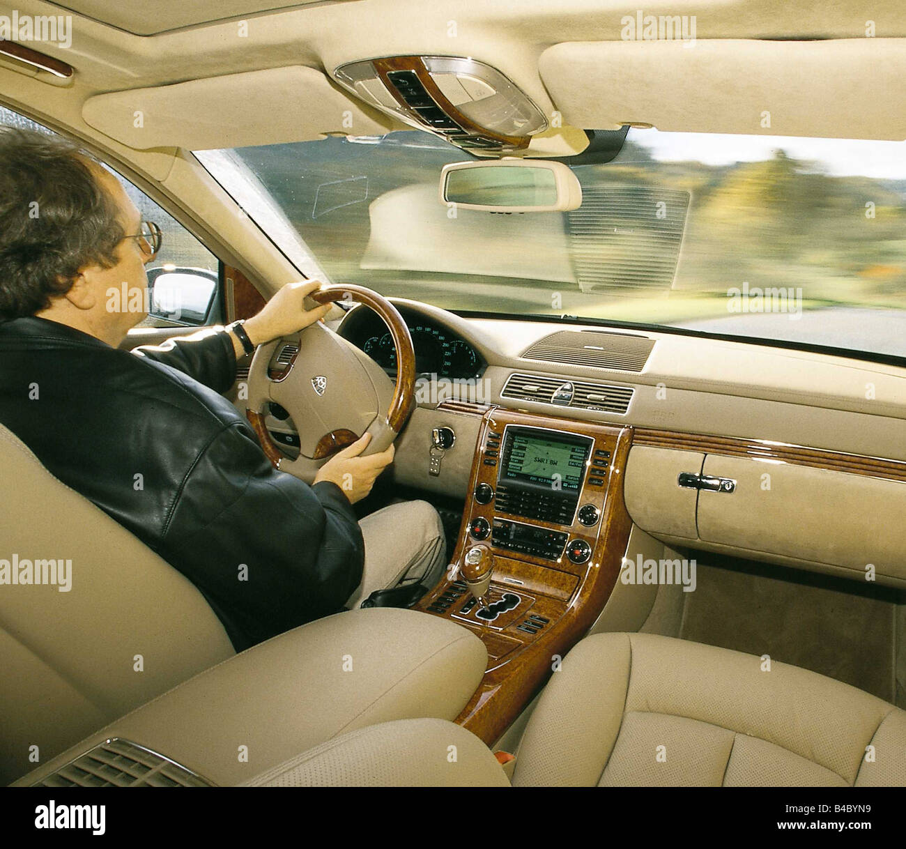 Car, Mercedes Maybach, Limousine, Luxury approx.s, model year 2002 ...